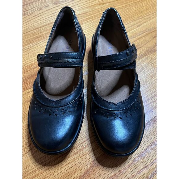 Aravon | Shoes | Aravon Dolly Leather Mary Janes 7 Aa Black Comfort ...